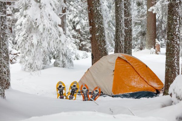 7 Items to Pack for Winter Camping