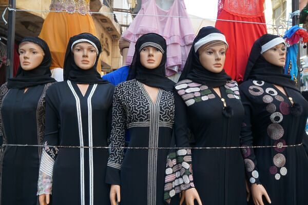 Veil Shopping In Cairo