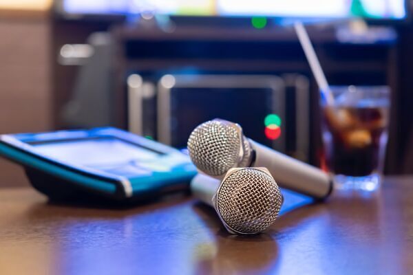 Singing Karaoke in Japan