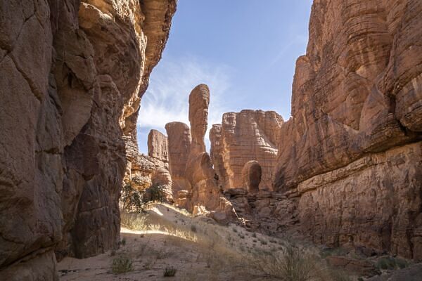 A Convo With Jimmy Chin and Tim Kemple on Climbing the Ennedi