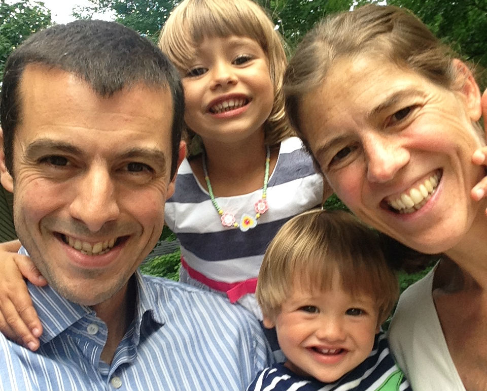 I'm Raising Multilingual Kids, Here's How I'm Doing It