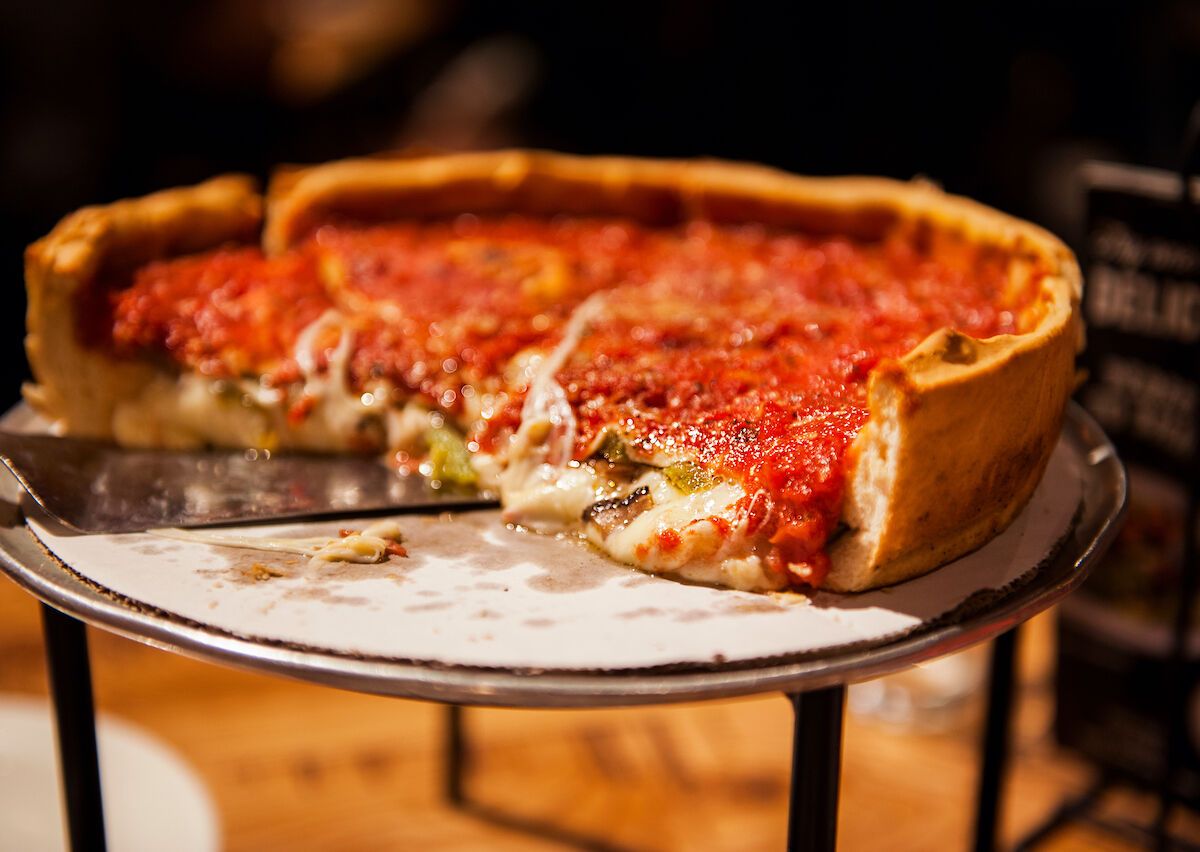 24 Food Experiences You Need to Have in Chicago Before You Die