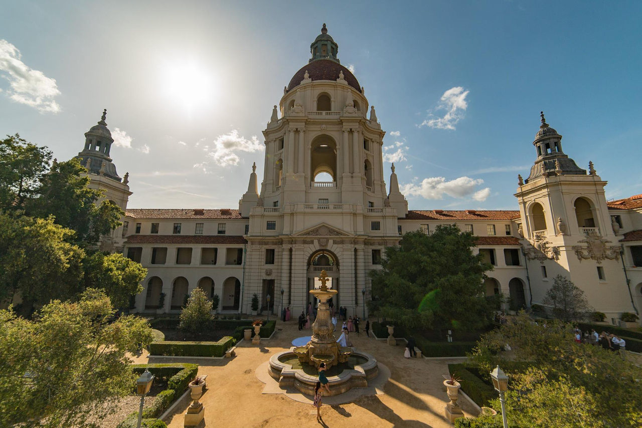 WATCH: The Pasadena Tour