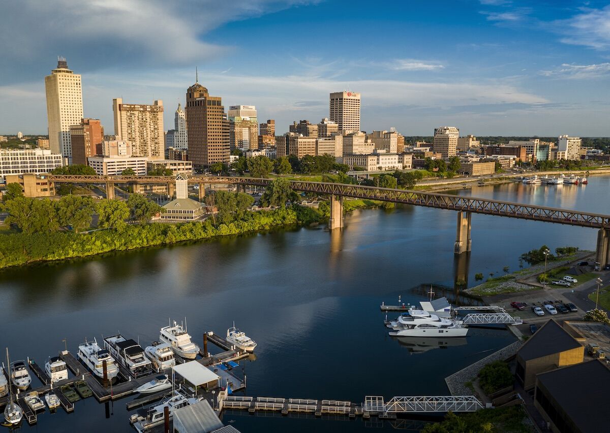 19 Signs It's Summertime in Memphis