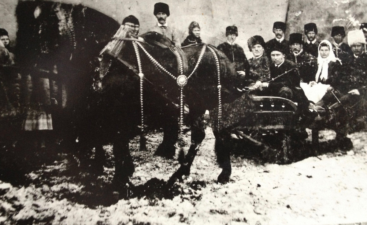 Refugees, Pacifists, Terrorists, Citizens: Reminders of the Doukhobor ...