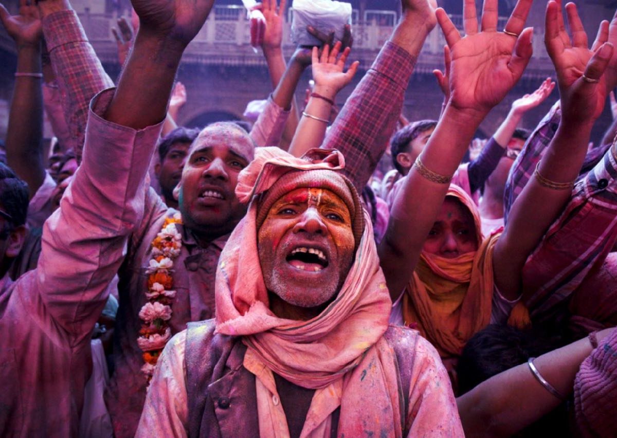 The Ultimate Guide to Photographing India's Holi Festival