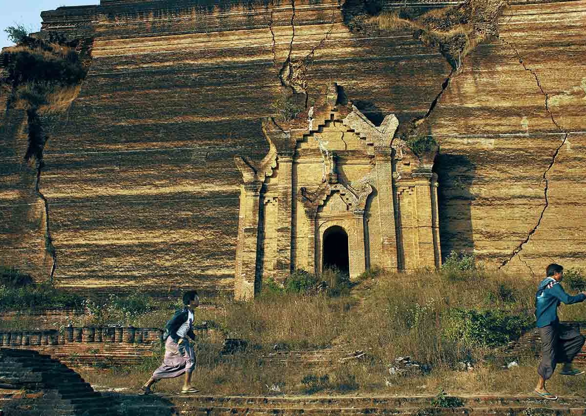 The Stark Beauty of Myanmar's Monasteries