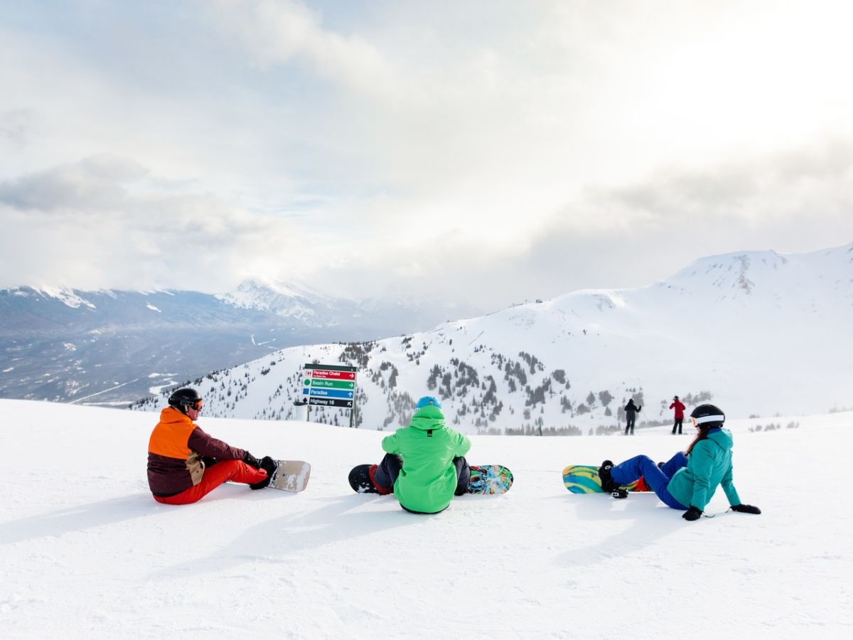 Jasper, Alberta: Here's How to Fall in Love With the Canadian Winter