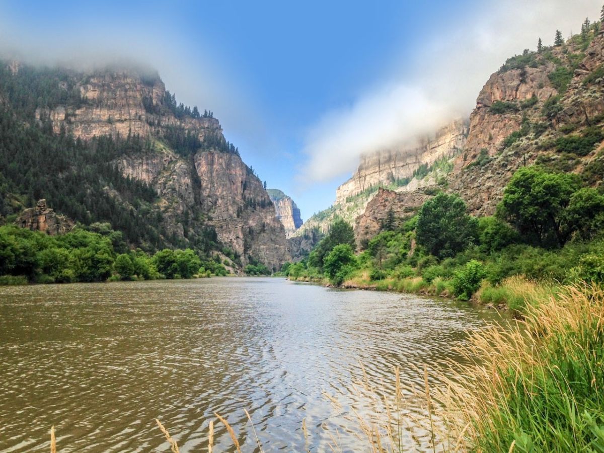 How to Hike Hanging Lake, One of Colorado’s Most Popular Trails