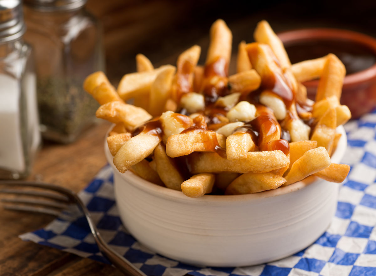 5 Montréal 24-Hour Greasy Spoons