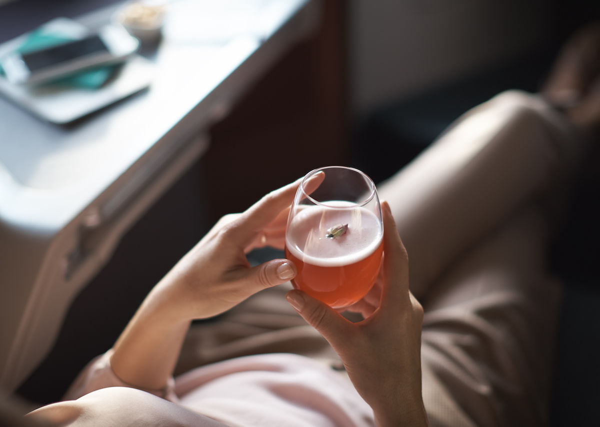 Best Drinks to Order on a Plane
