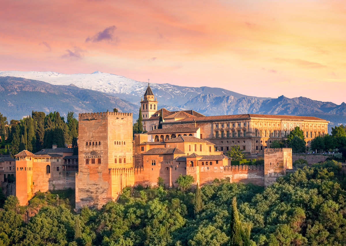 10 Must See Spots in Granada, Spain