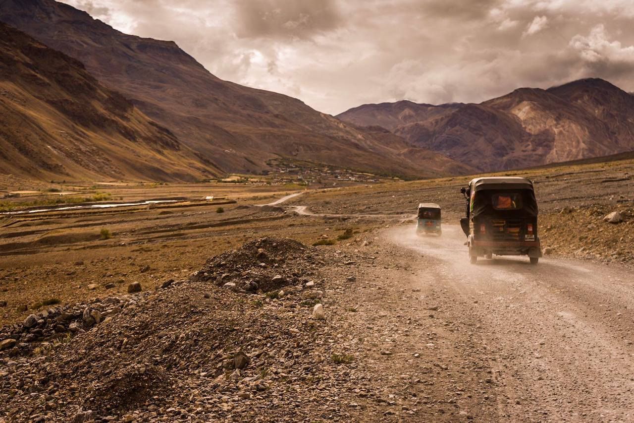 Cross the Himalayas in a Rickshaw With the Rickshaw Run