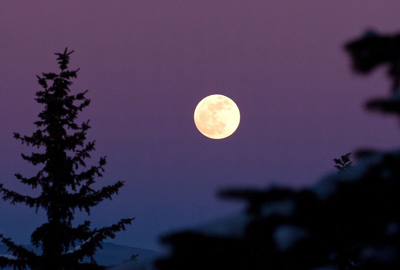 Super Snow Moon Coming to the US on February 19, How and When to See It