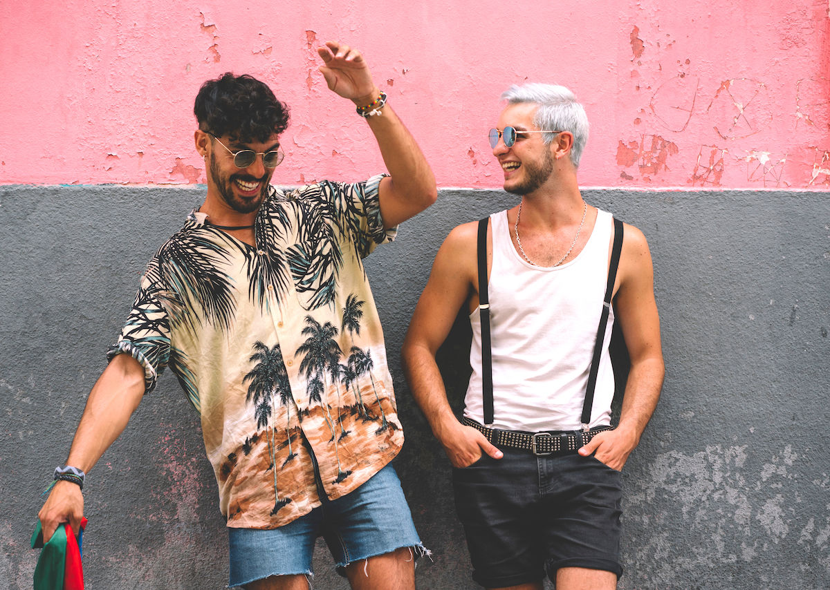 How to Make LGBTQ Friends While Traveling