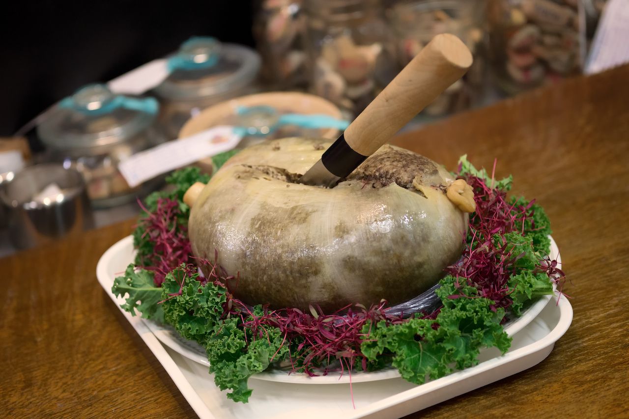 12 Scottish Foods to Try, From Traditional Dishes to Desserts
