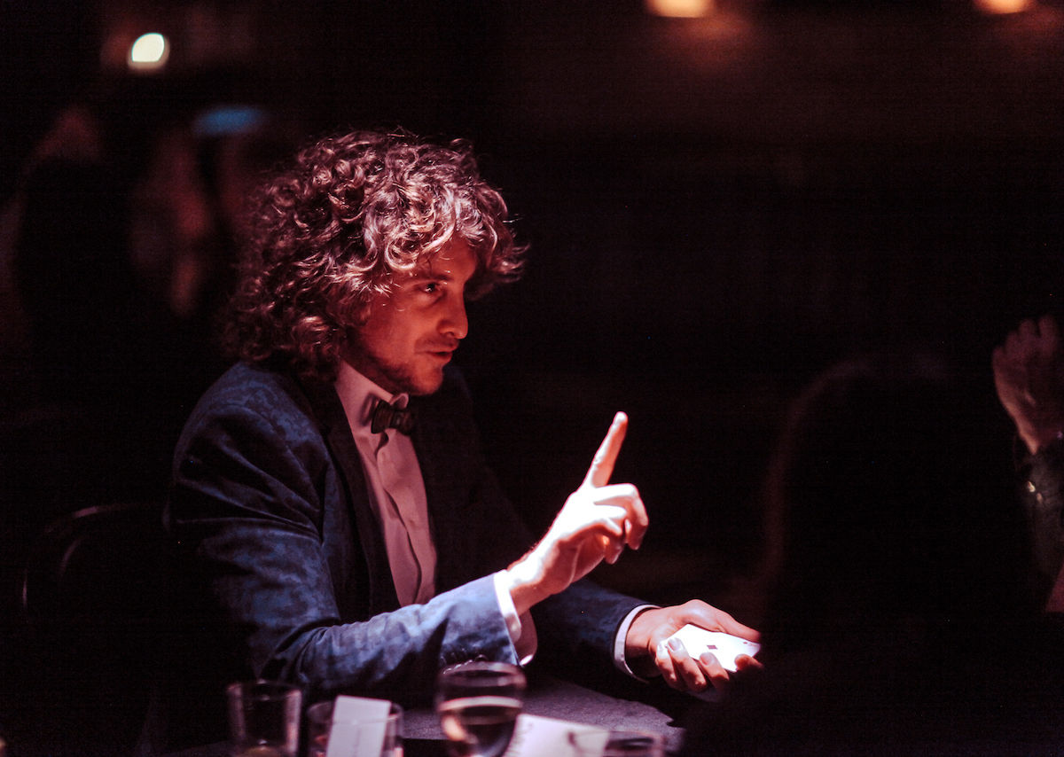 The Best Magic Shows in New York City, Los Angeles, and Chicago