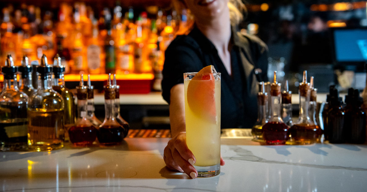 The Best Bars in Times Square, New York City Without Tourists