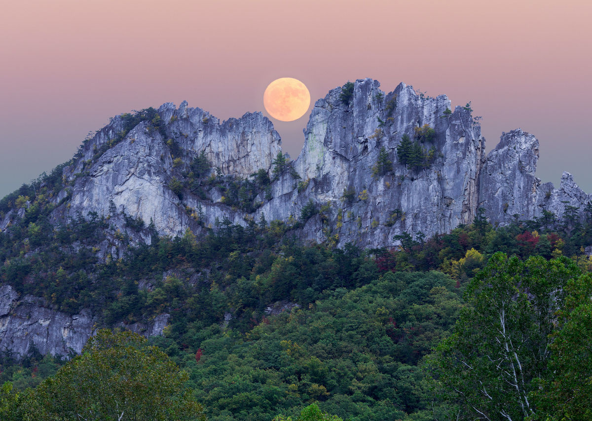 Pink Supermoon on April 7, 2020