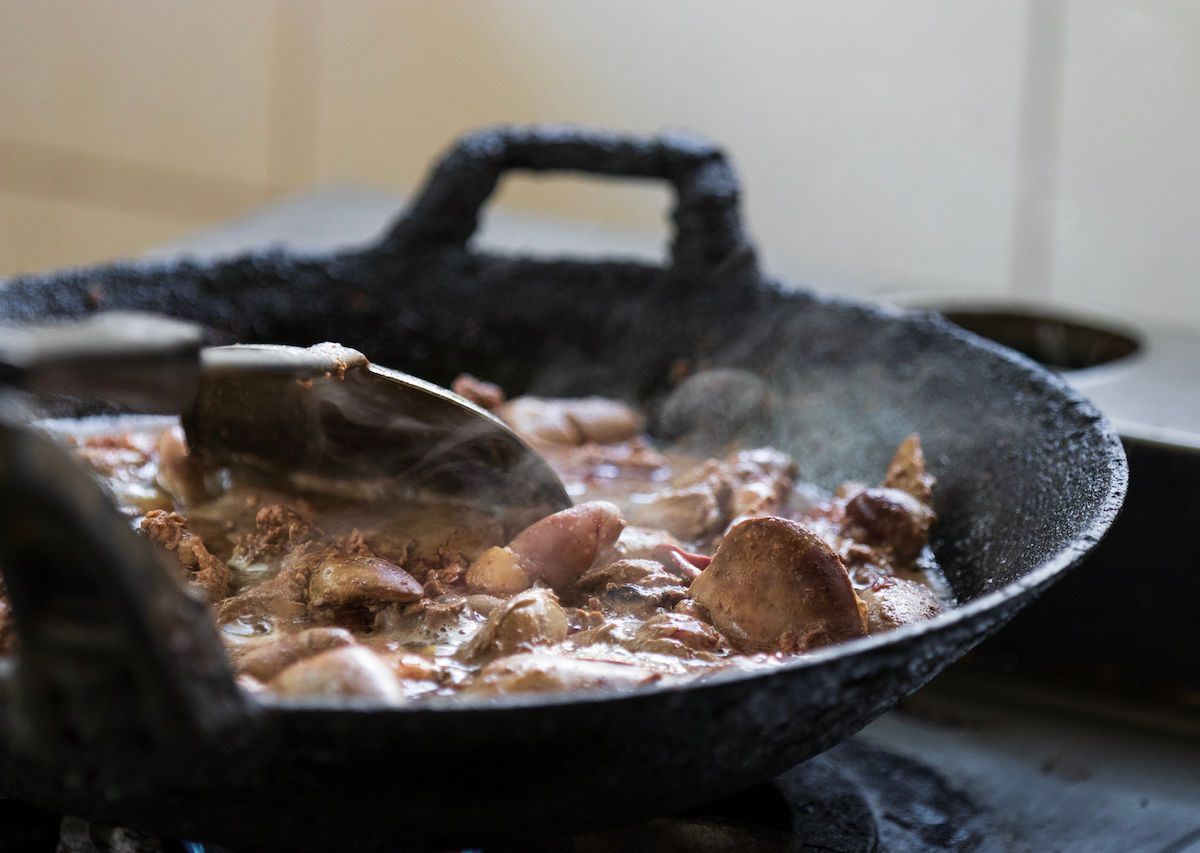 How to Prepare Organ Meat Dishes From Bulgaria and Morocco