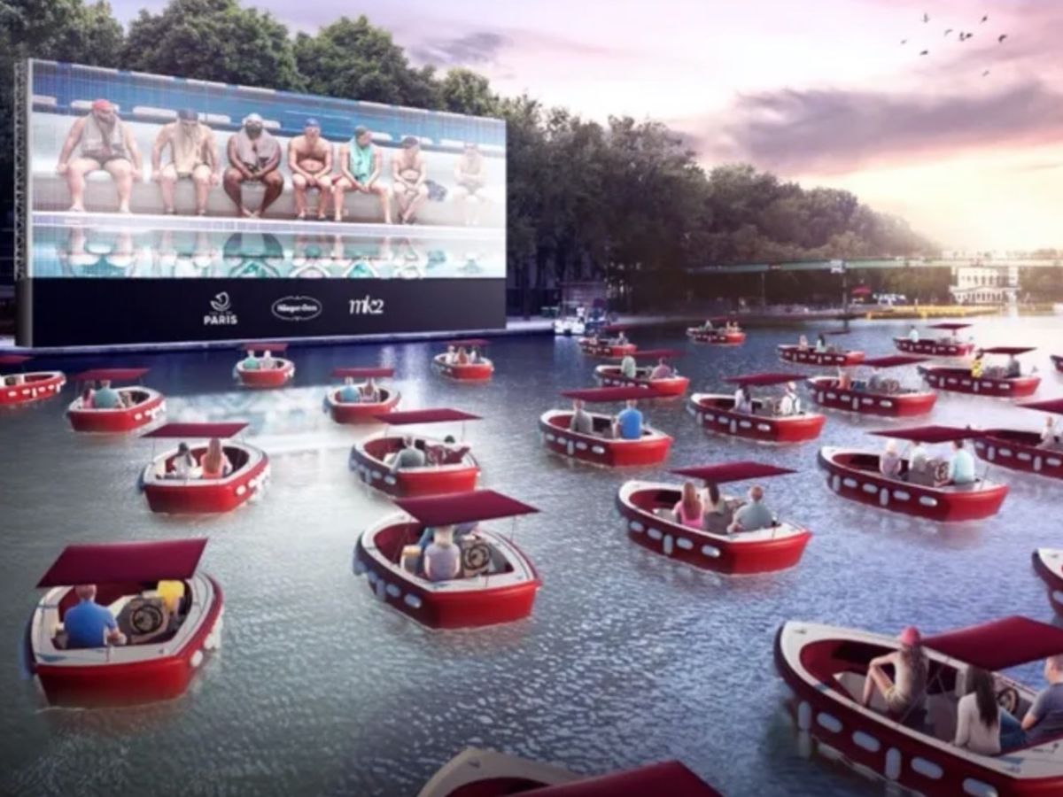 Floating Movie Theaters Are Popping Up in Paris and the United States