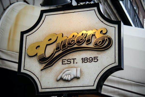 Boston’s ‘Cheers’ Bar to Close Forever