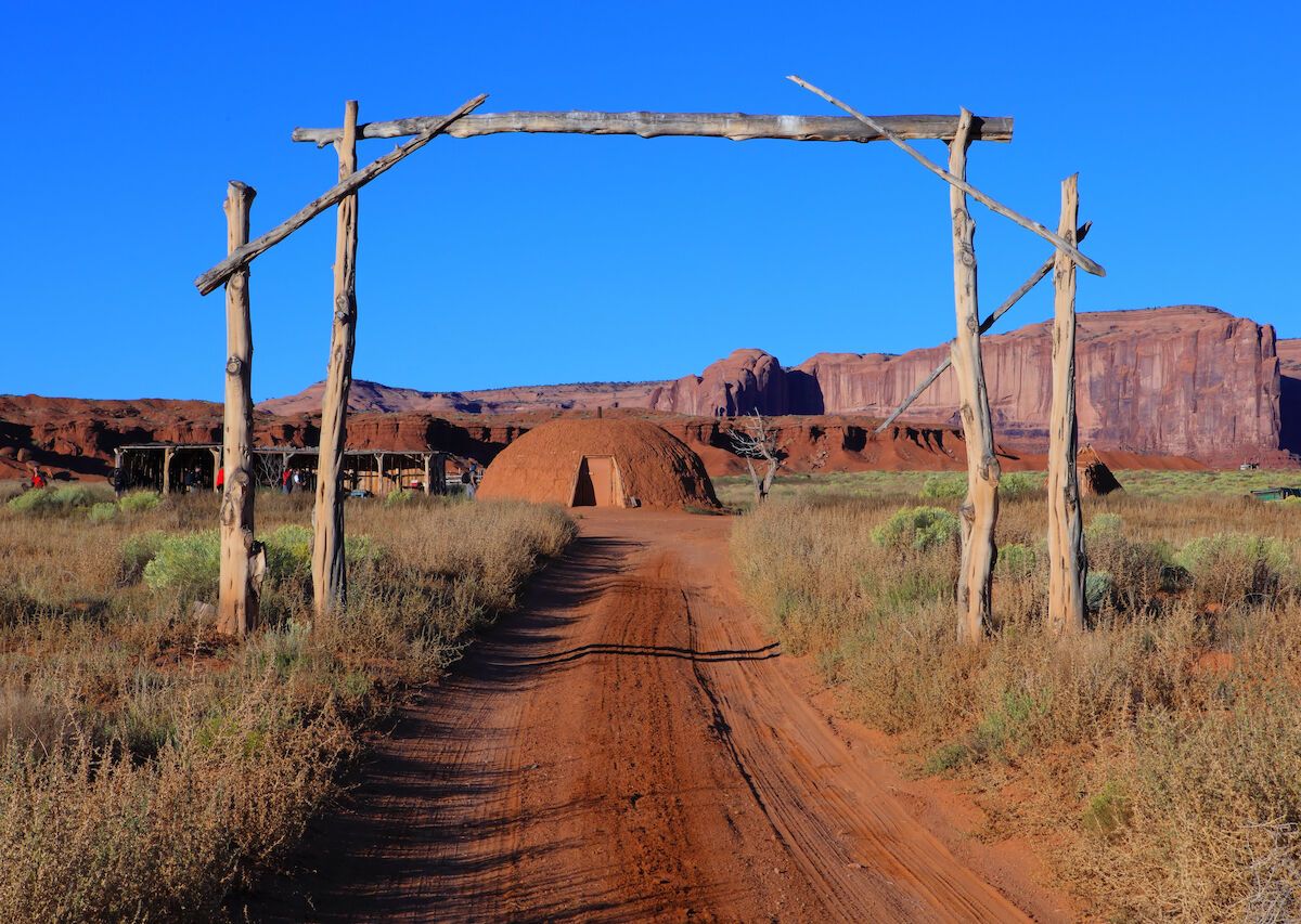 How to Respectfully Visit Native American Communities in the US