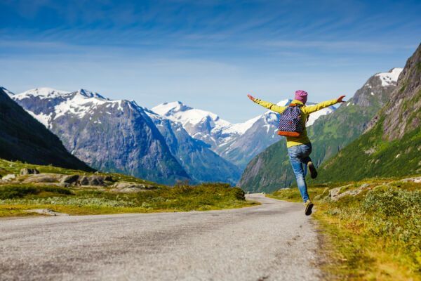 Why You Should Start Traveling Alone