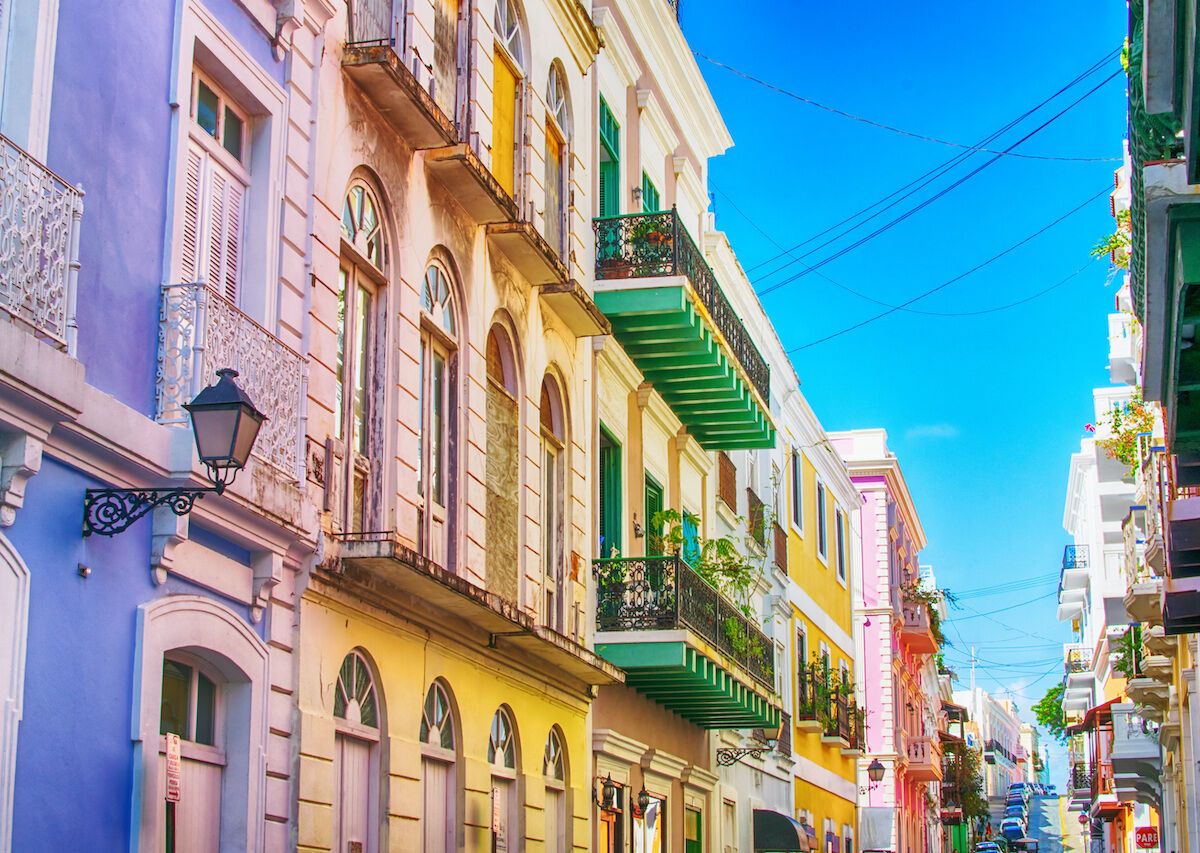 Brush With Fame: Scarlett Johansson in Puerto Rico