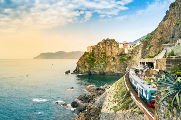 The Best Train Trips in Italy: the 6 Most Scenic Journeys