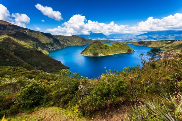 4 Lakes in Ecuador for a Day Trip From Quito