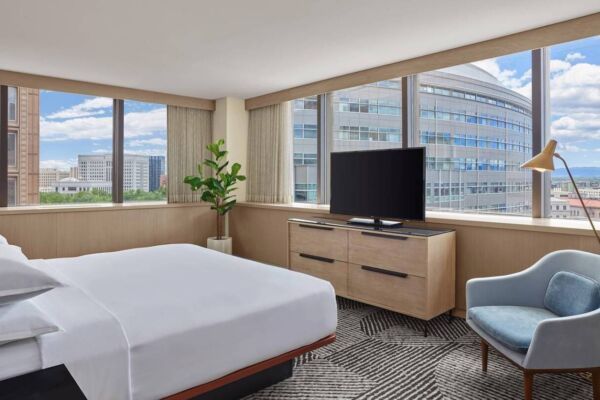 Sheraton Denver Downtown Hotel Review