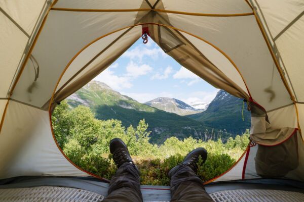 How to Avoid Travel Photo Cliches