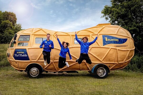 Your Next Job Could Be Road Tripping Around the Country in the Planters ...