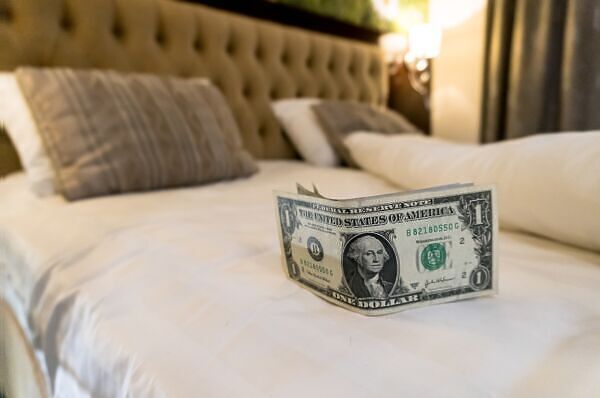 Everything You Need to Know About Tipping at Hotels