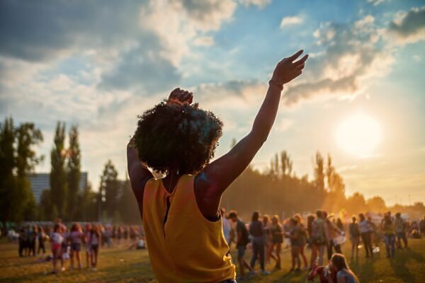 How to Prepare for a Summer Music Festival