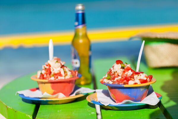The 8 Best Conch Shacks and Restaurants in the Bahamas