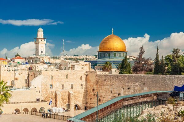 What to See, Do, and Eat on a Historical Tour of Jerusalem