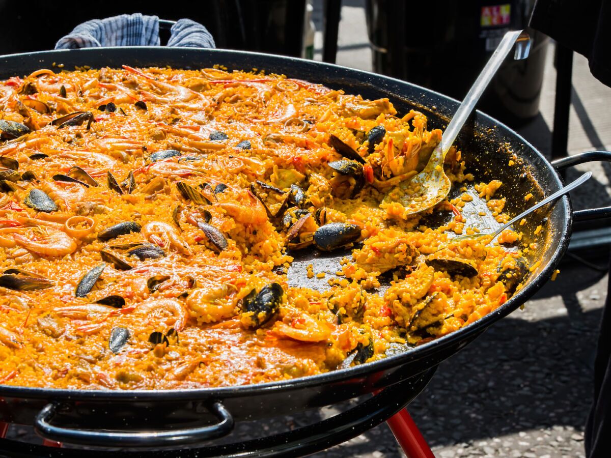 The 7 Best Foods in Valencia To Try on Your Next Trip