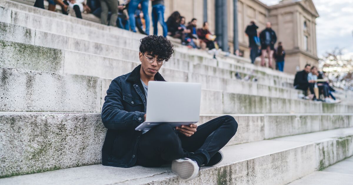 A remote content creator explains work-life balance in Barcelona