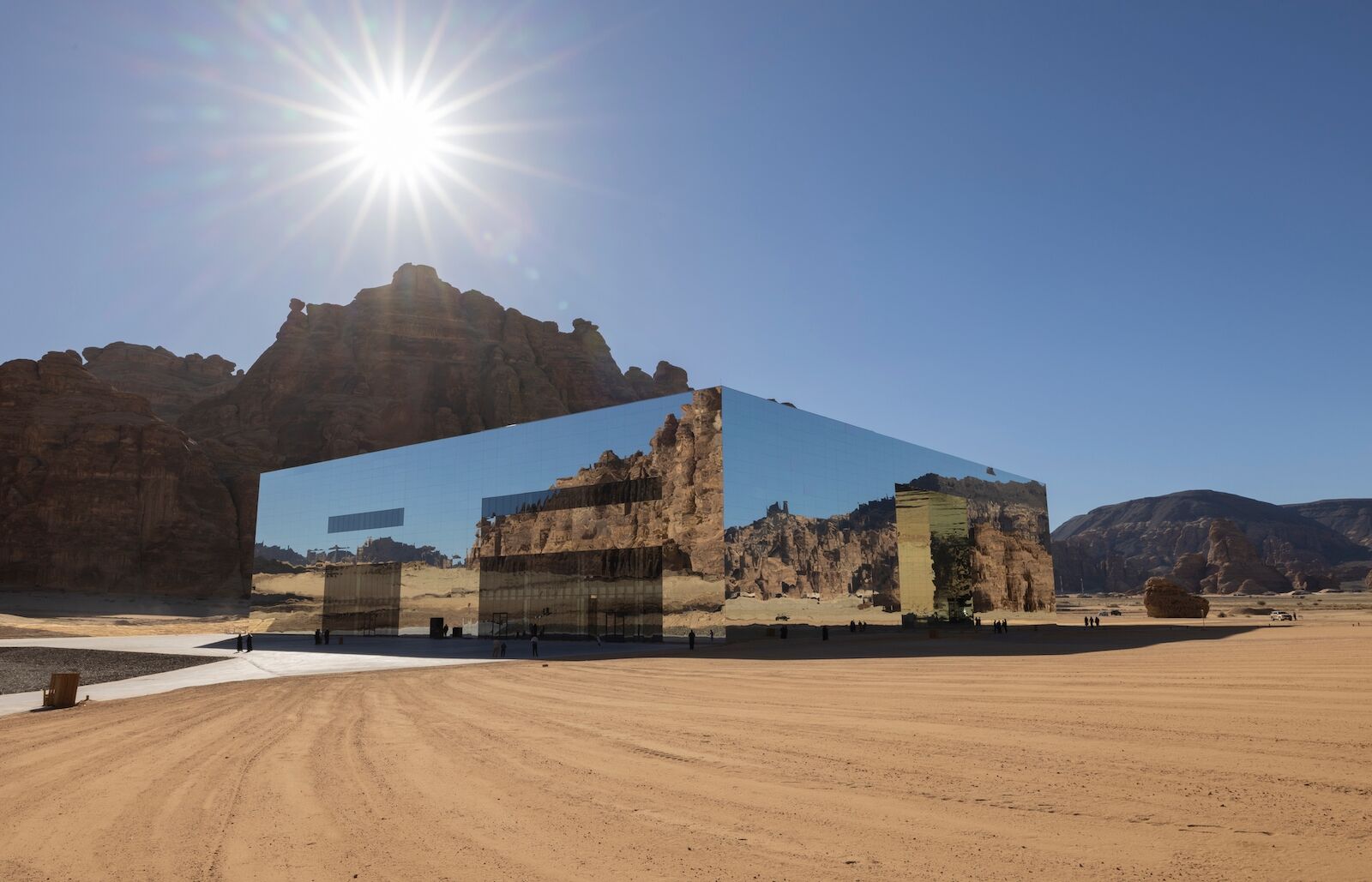 Maraya in Saudi Arabia, Is the Largest Mirrored Building in the World