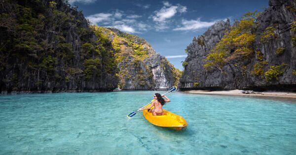 How to Take a Kayaking Adventure Through Palawan, Philippines
