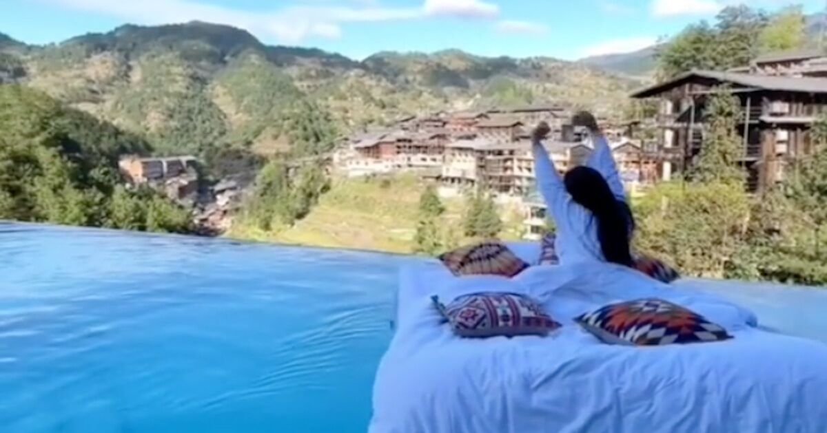 The Floating Mattress at This Chinese Hotel Is Next Level