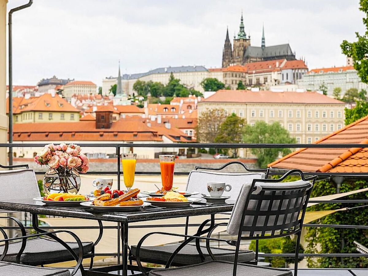 The 7 Finest Prague Hotels Close to Major City Attractions