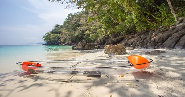 Where to Go Glass Kayaking in the Philippines