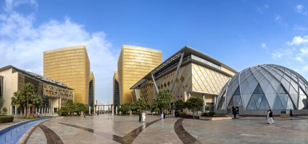 Exploring the Culture and History of Riyadh, Saudi Arabia