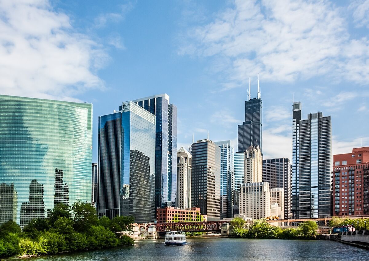 Review Chicago Sister Properties Brings New Stays to the City