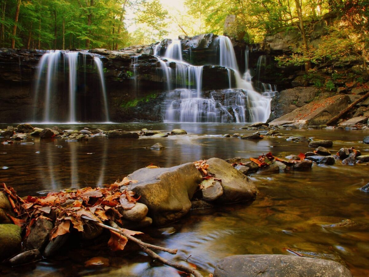 A Guide to Mercer County, West Virginia: Where to Play, Eat, Stay