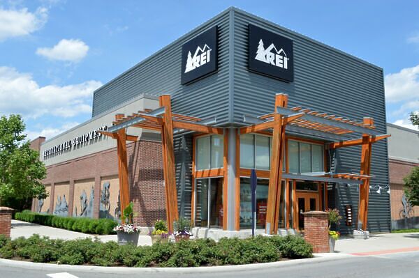 REI Outlet Sale Offers Bargain Deals On Summer Adventure Gear
