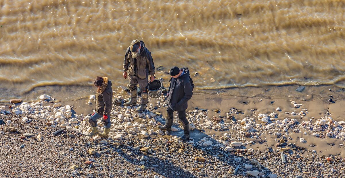 How to Go Mudlarking in London